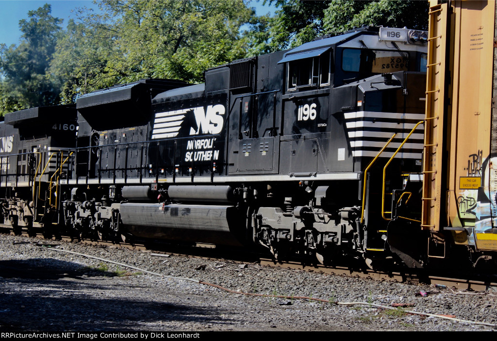 NS 1196